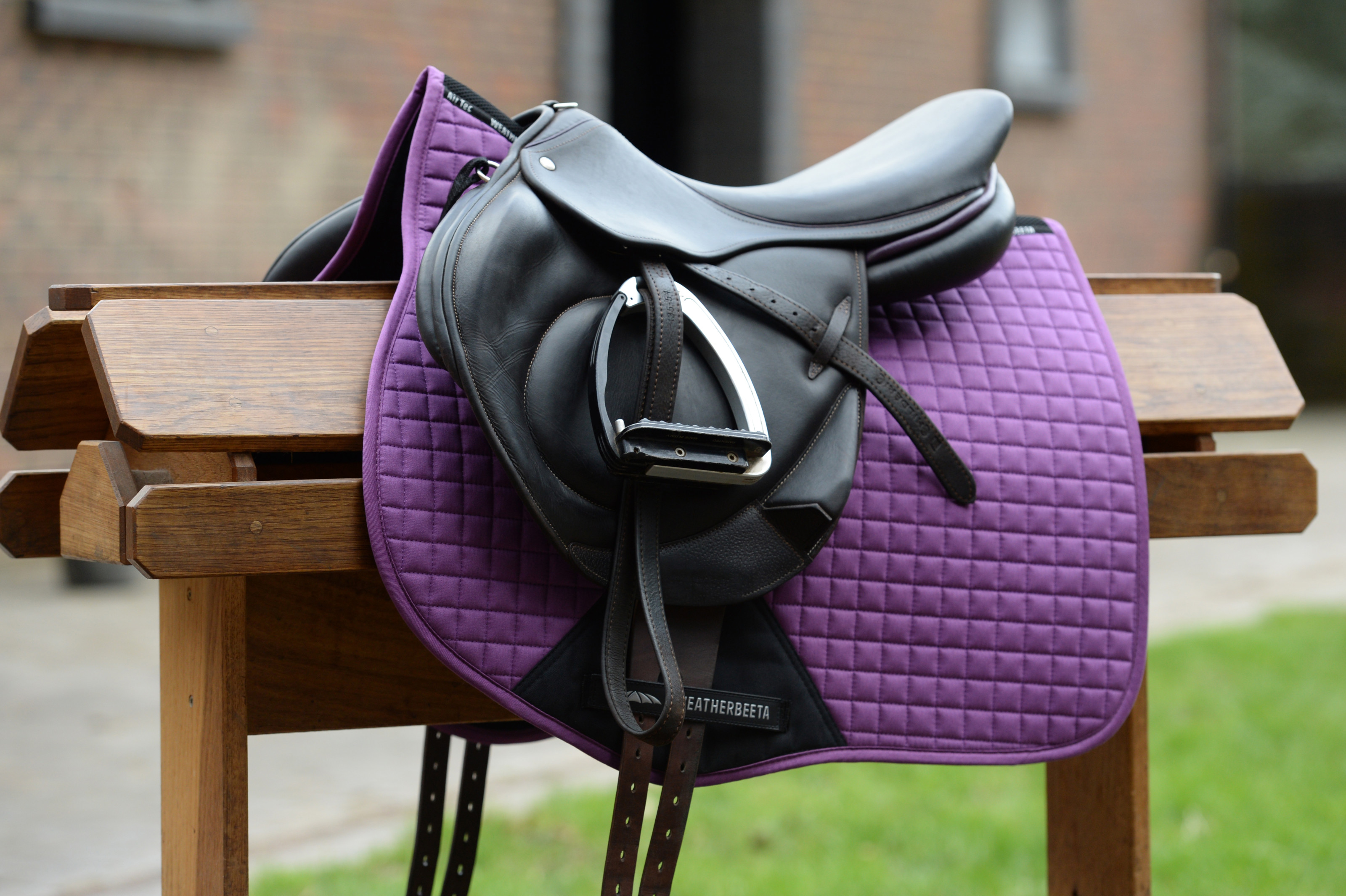 Weatherbeeta Prime All Purpose Saddle Pad - Violet - Weatherbeeta ...