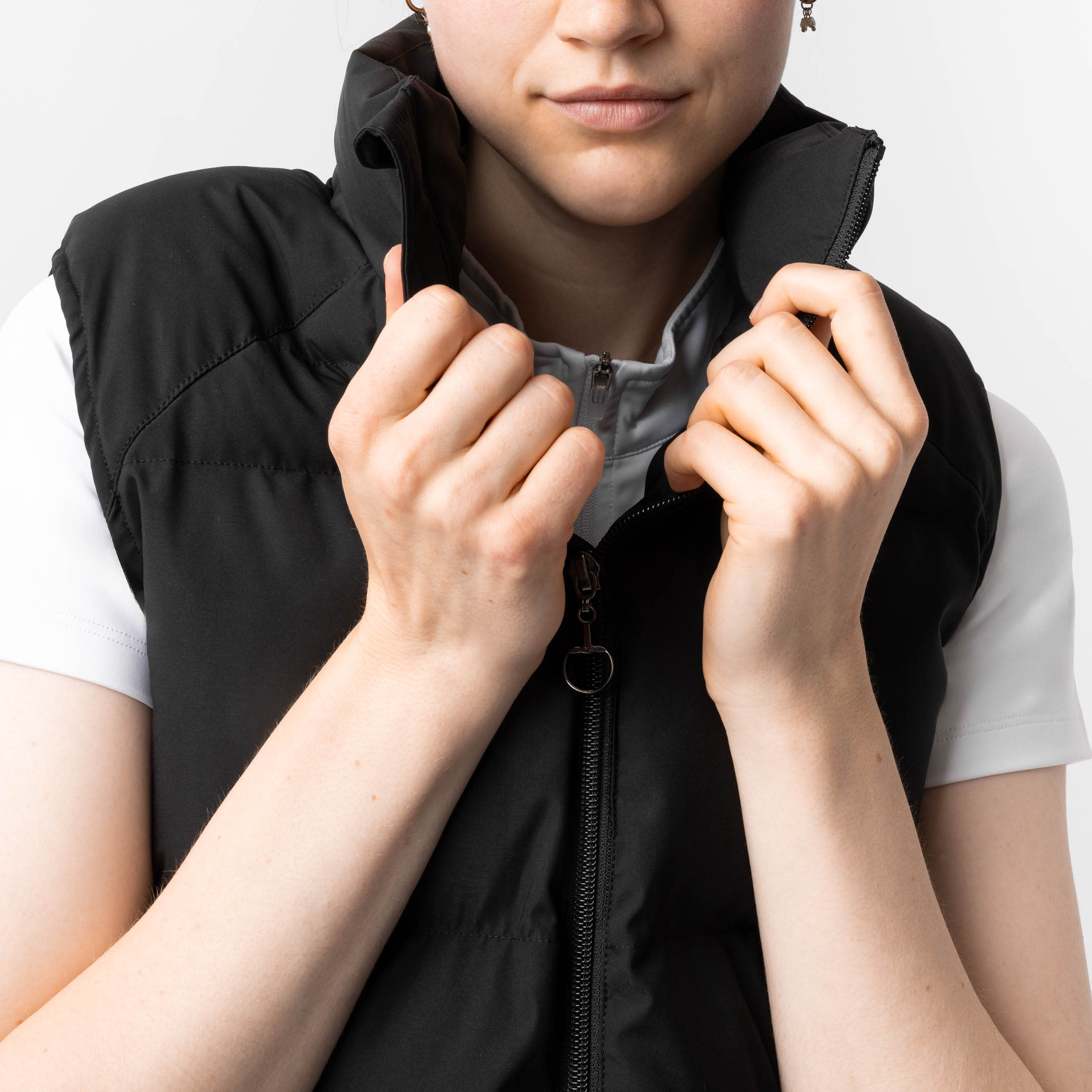 Horze Women's Oona Puffer Riding Vest - Caviar - Horze-33SW6WD-CBL ...